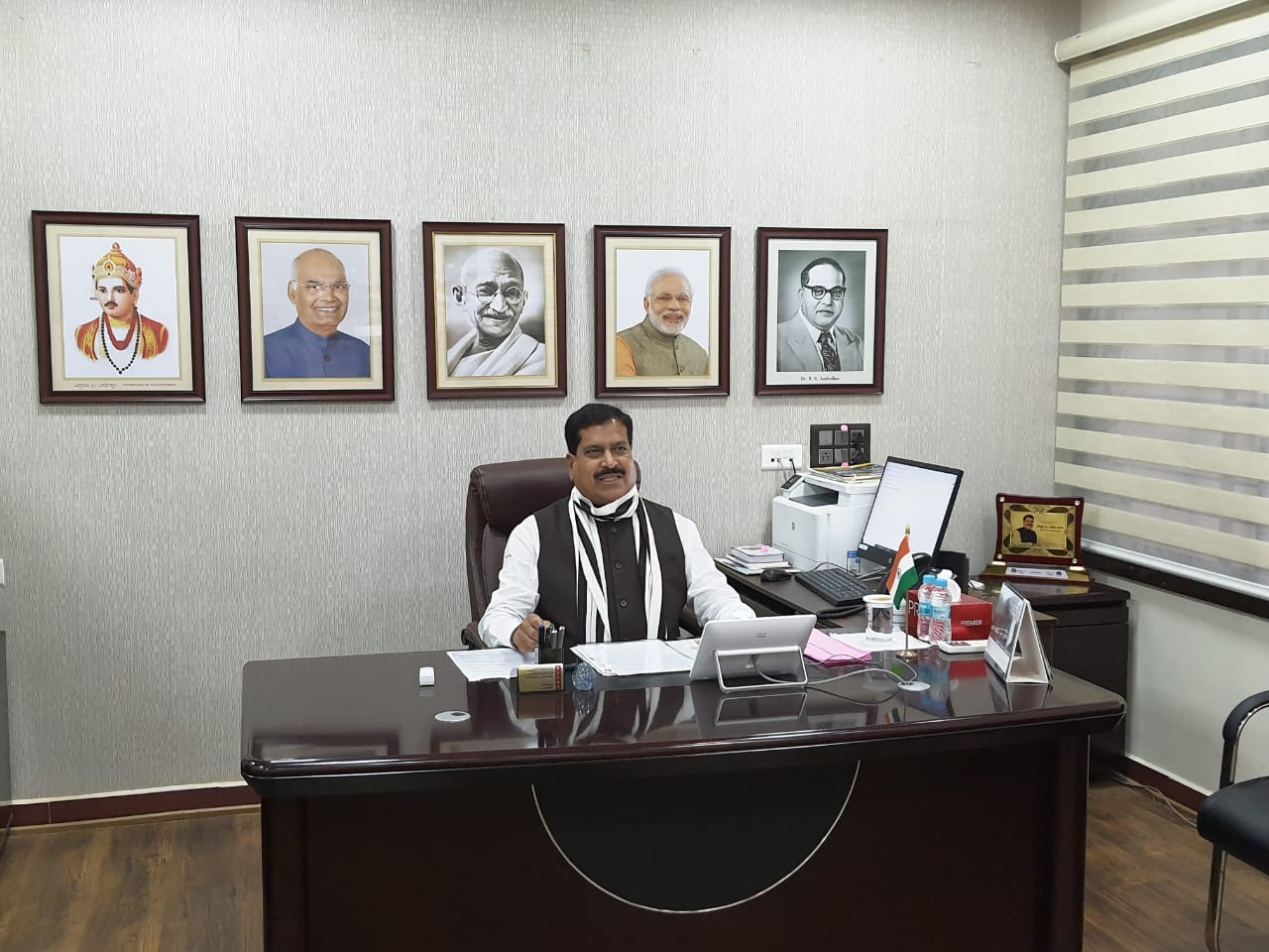 Suresh Angadi Minister Of State For Railways No More - RailPost.in